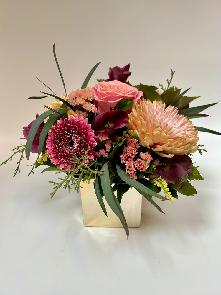 Saskatoon's Best Florist | Flower Delivery by Bill's House of Flowers ...